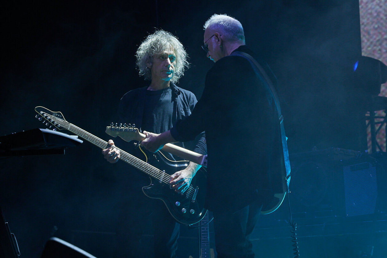 The Cure – Perry und Reeves. (13/32) – laut.de – Foto