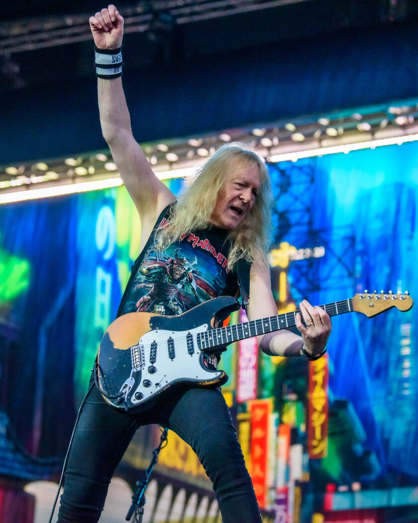 Iron Maiden – Janick Gers. (18/32) – laut.de – Foto