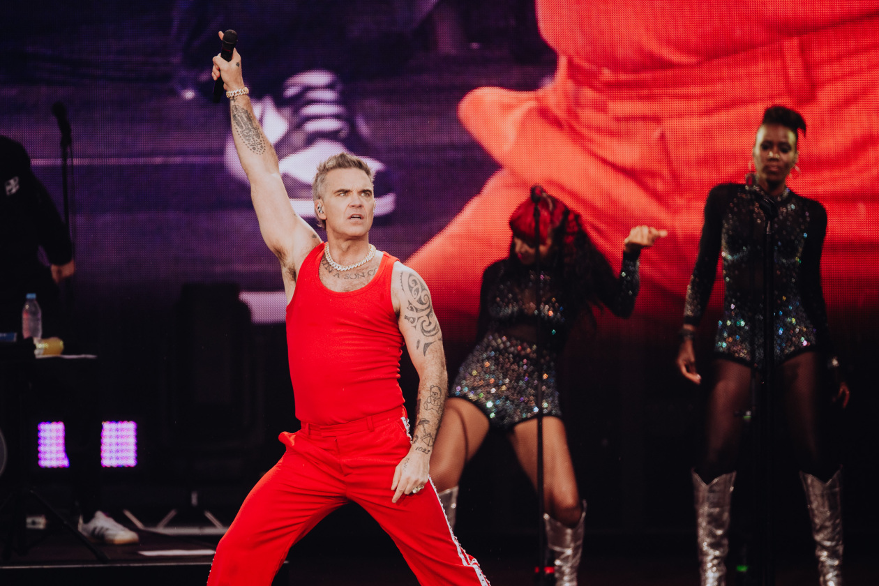 Robbie Williams – Robbie Williams. (30/35) – laut.de – Foto