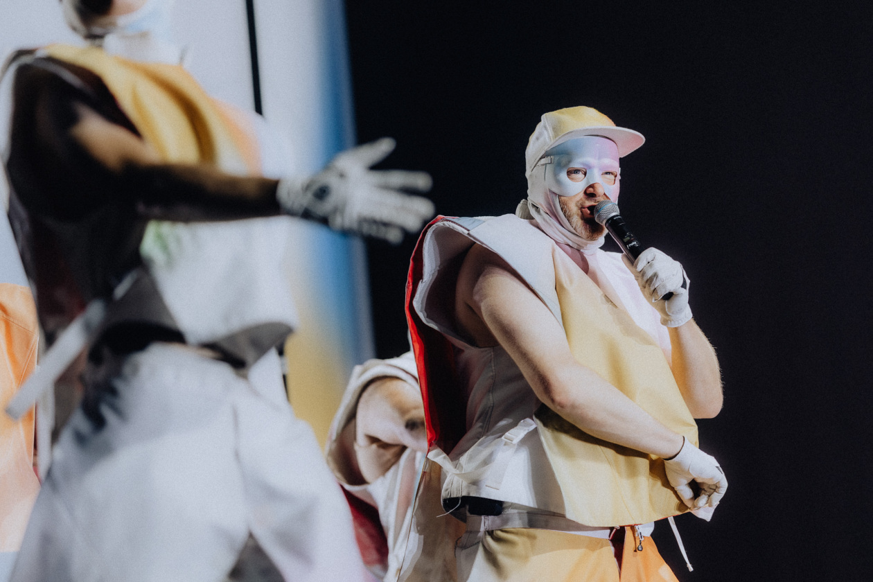 Deichkind – Deichkind auf der Parkbühne Wuhlheide in Berlin (8/35 ...